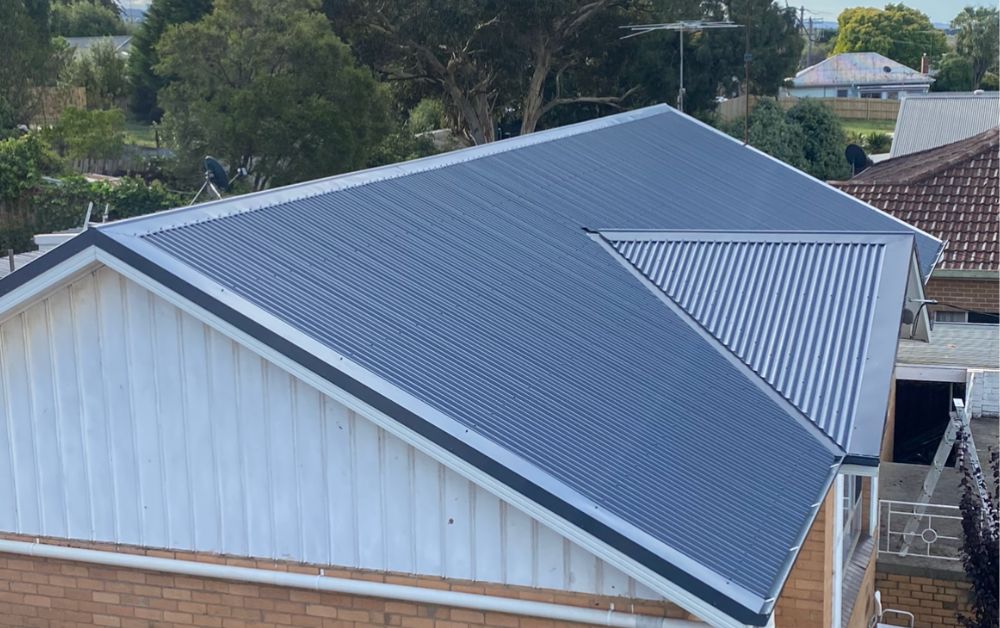 How to Choose the Perfect Colorbond Roofing Colour?